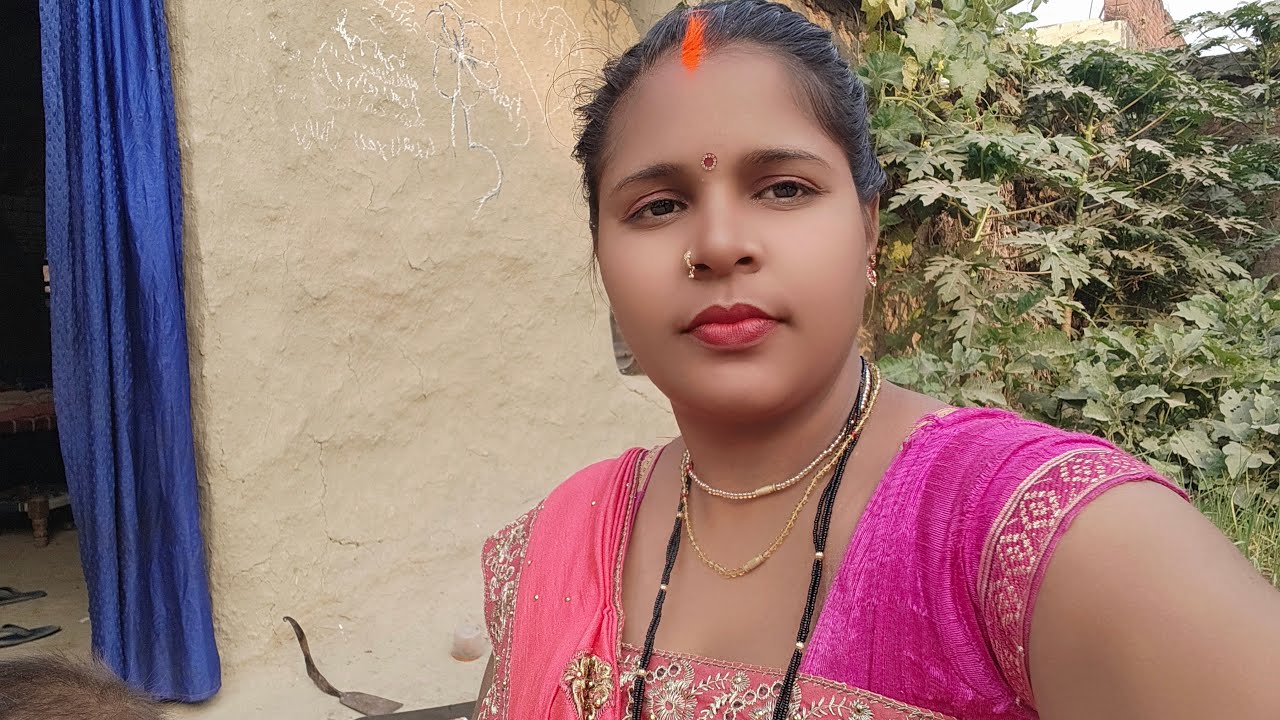 Puja priya shorts is live! लाइव है! - YouTube