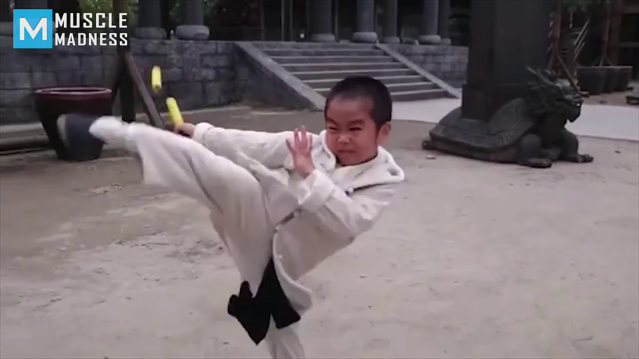 Mini Bruce Lee - YouTube