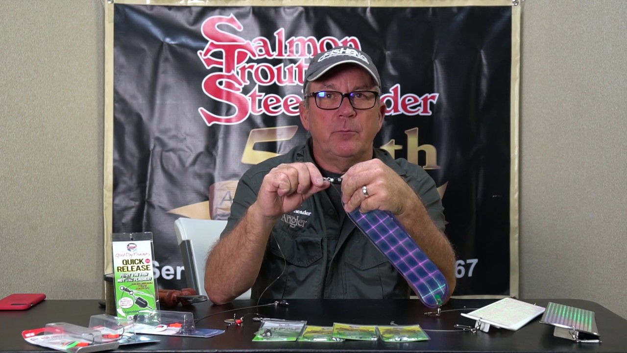 "Good Day Fishing" Rigging the Brand New Quick Release - YouTube