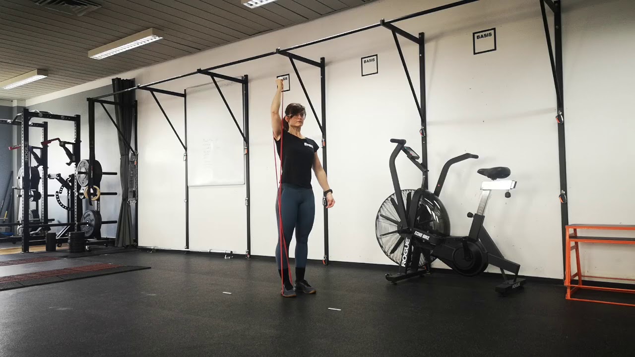 Superband Standing Single Arm Press - YouTube