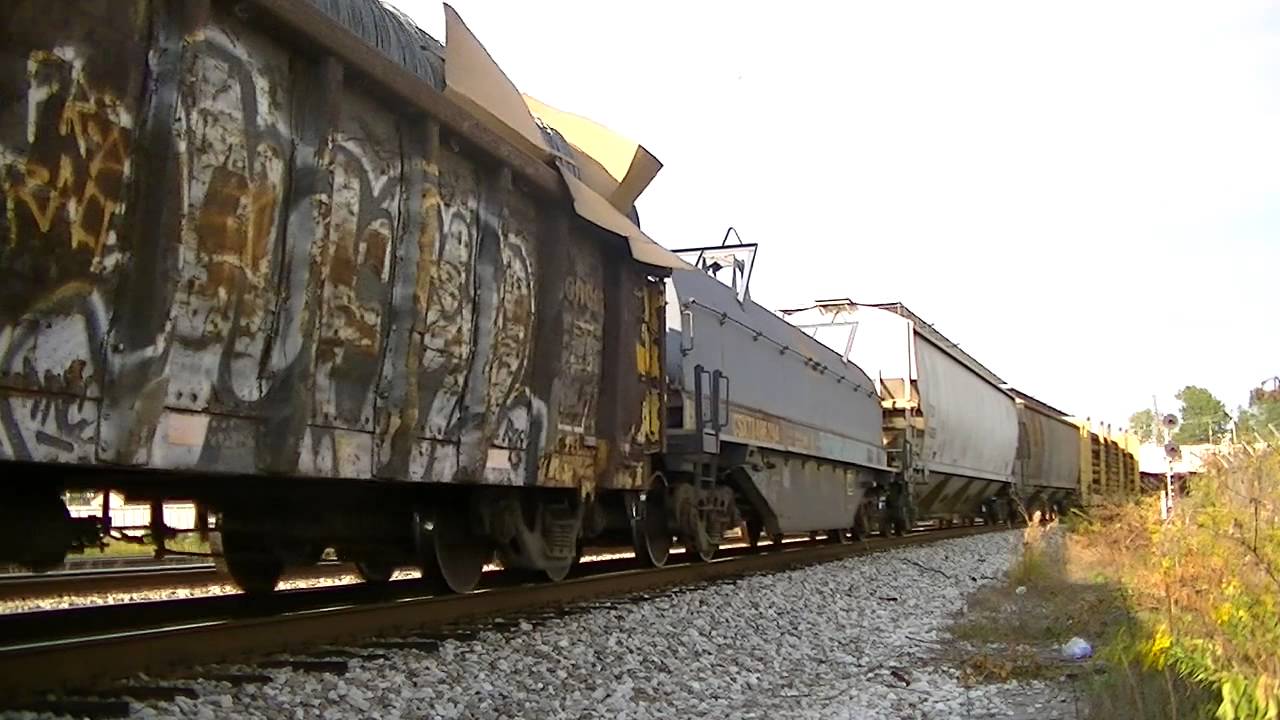 CSX 982 Leads CSX Q675-12 w/ Engineer Jimmy Dawson & Conductor Devlin ...