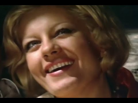 Emel Sayın - Gülmek Sana Yakışıyor