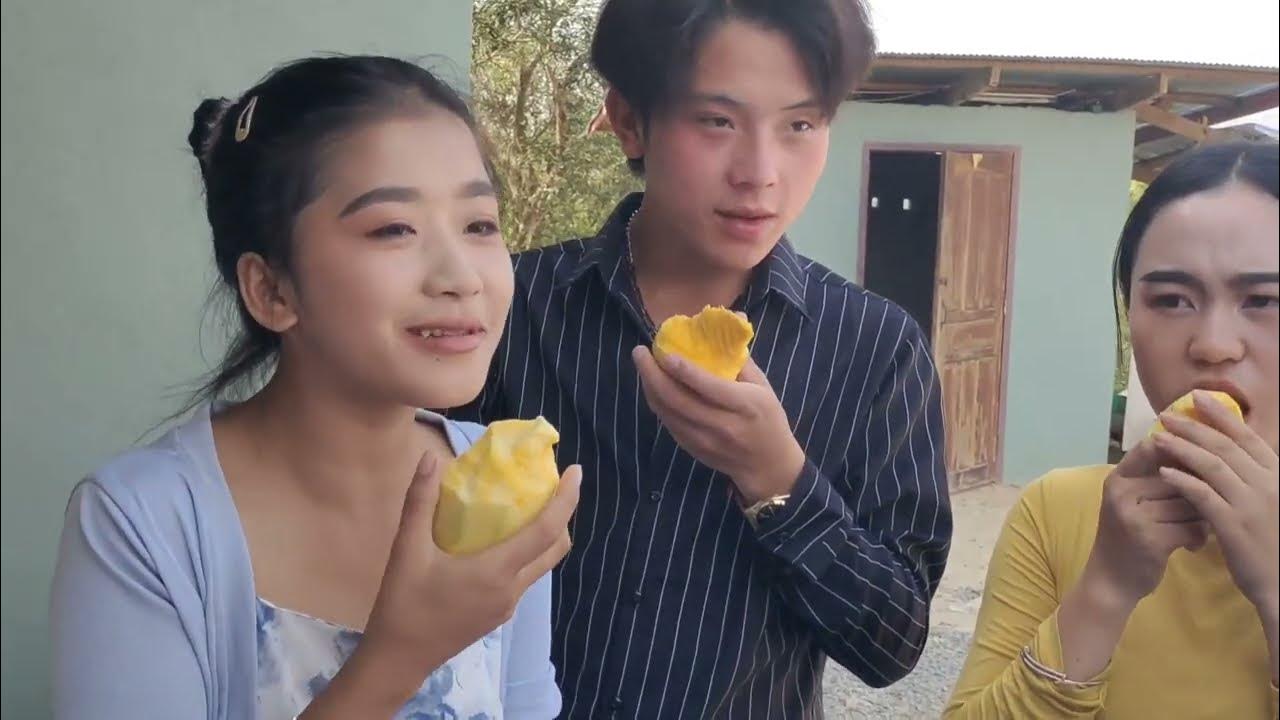 Los saib Wb cov tub Ntais sib tws noj txiv qaub os. - YouTube