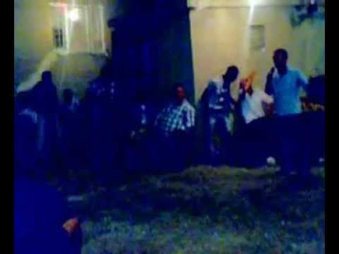 nazım akkaya  GÖKHAN HOCANI  KINASINDA SÖYLUYOR SÜPER BİR HALAY İZLEMEYE DEYER