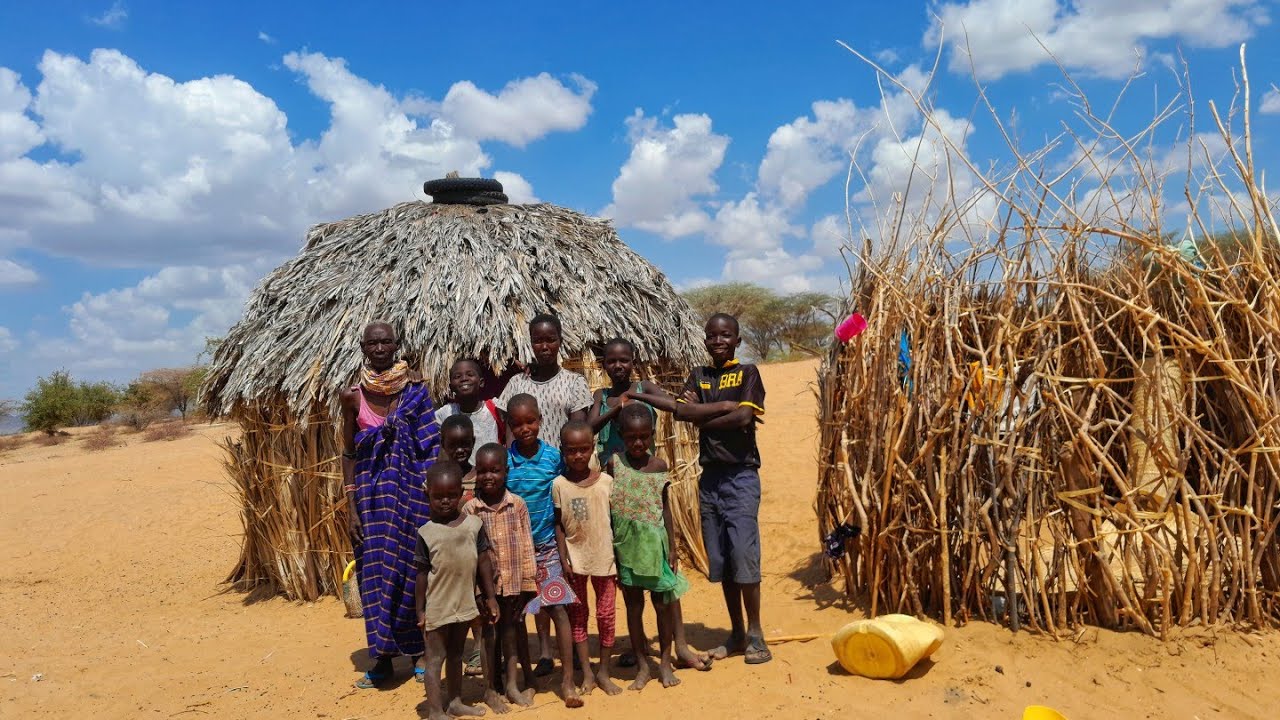 World Fearless Tribe 🇰🇪 // Turkana homestead tour//African village ...
