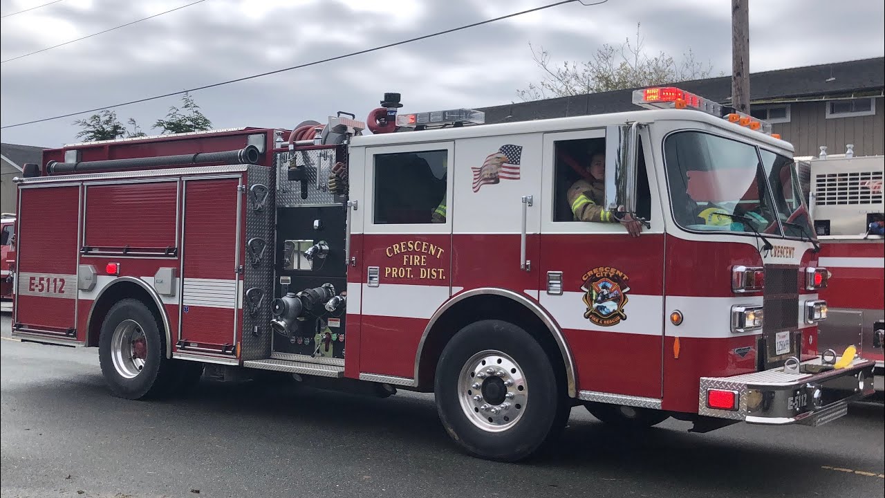 Crescent City Fire and Rescue Engine 5112 Responding - YouTube