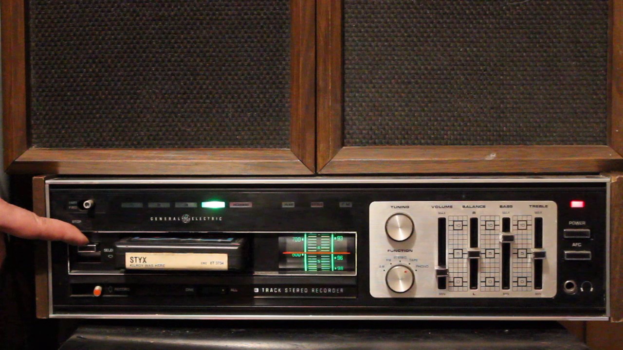 STYX ~ Kilroy Was Here ~ Mr Roboto 8 Track Tape - YouTube