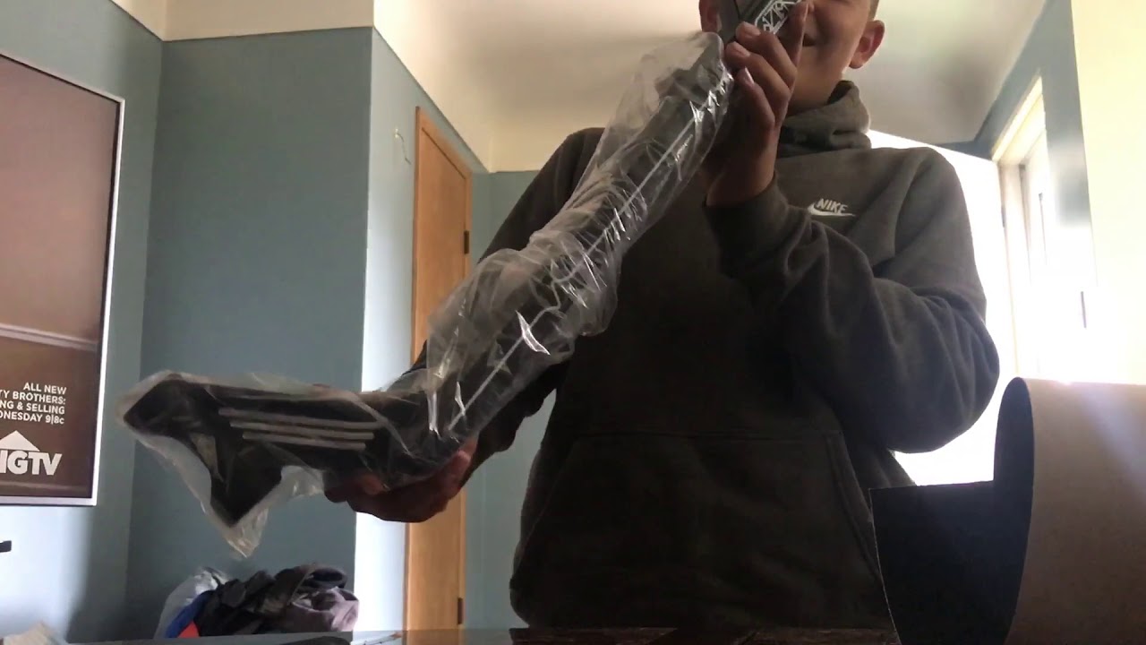 Aztek tesla unboxing - YouTube