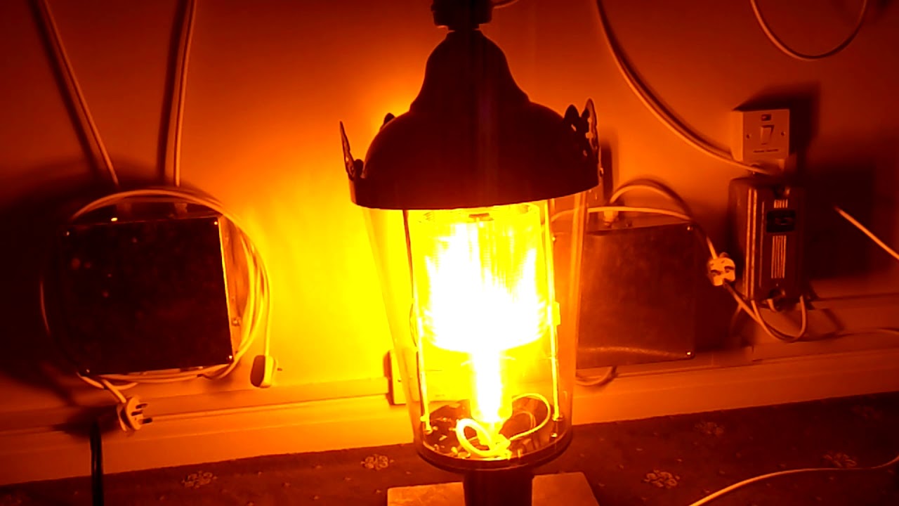 CU Phosco P111 - 35 Watt SOX - YouTube