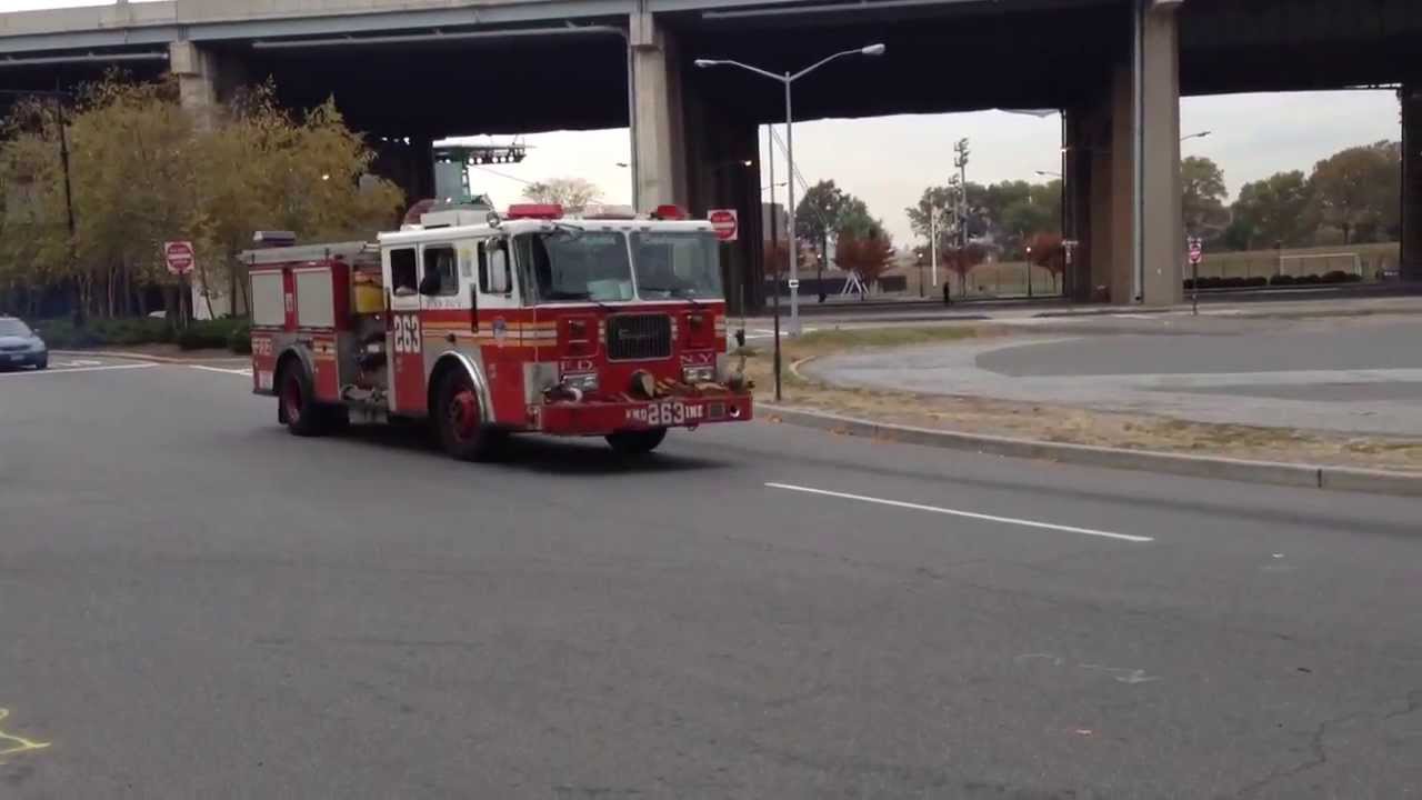 FDNY - Engine 263 - "Astoria Roadrunners" - 10/30/13 - YouTube