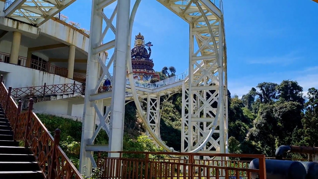 😨 😵‍💫 Afraid to see the upper Pelling Skywalk road. Pelling side scene ...