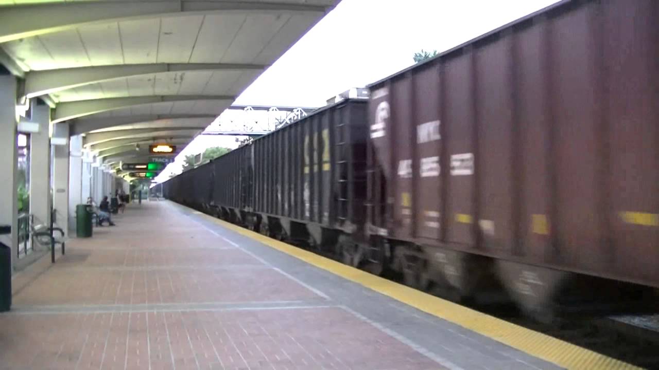 CSX V157 w/ AC6000 leader 9/9/13 - YouTube