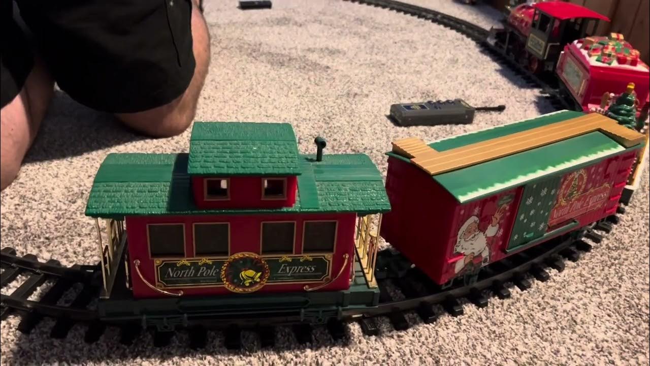 Scientific Toys North Pole Express Christmas Train Set Overview - YouTube