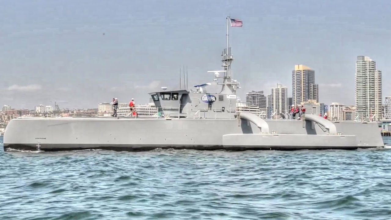 DARPA's "Sea Hunter" Submarine-Hunting Drone Warship ACTUV - YouTube