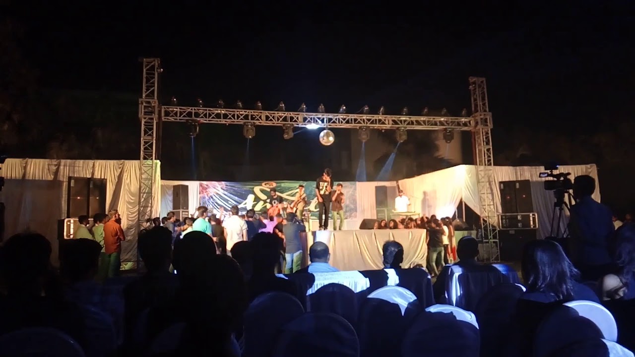 Cipet lko.. annual fest🎙️🎙️🎹🎹🎤🎤Anant 2k18.... - YouTube