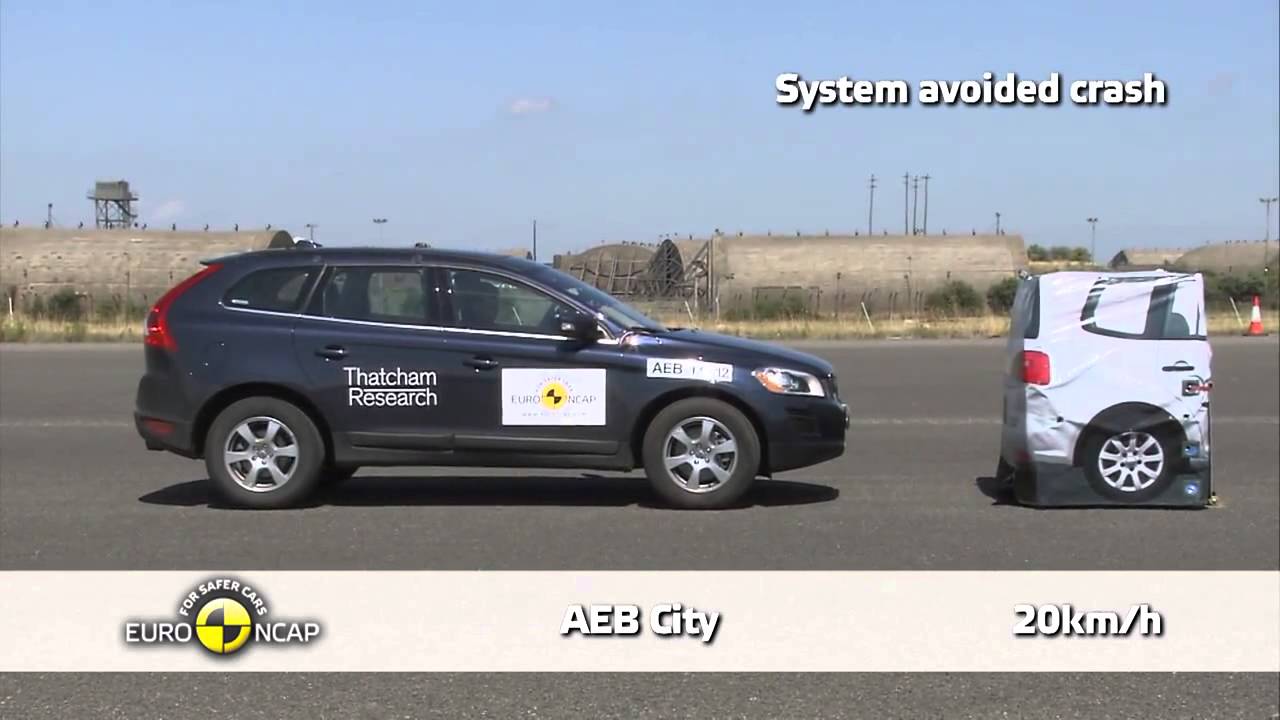 Volvo XC60 Crash with AEB - Euro NCAP 2013 AEB Test - YouTube