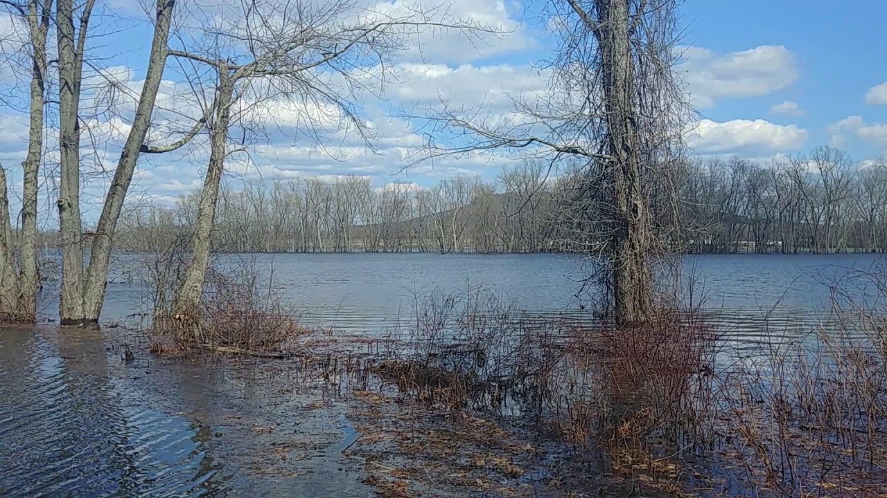 Connecticut River Flood at The Oxbow Part #1 - YouTube