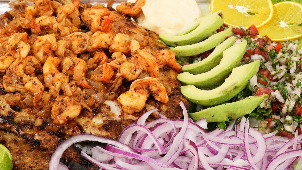 Pescado zarandeado con camarones - YouTube
