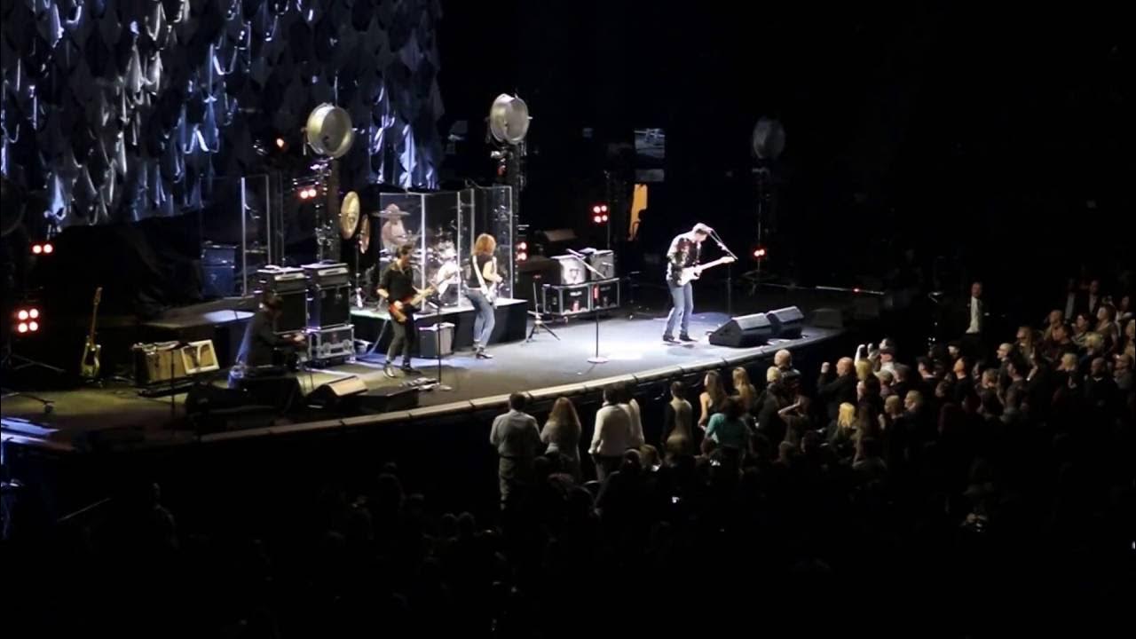 The Pretenders - My City Was Gone - YouTube