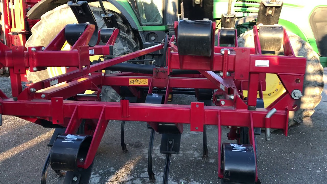 Vibrocoltivatore Kongskilde Vibroflex 4200 in ottimo stato. - YouTube