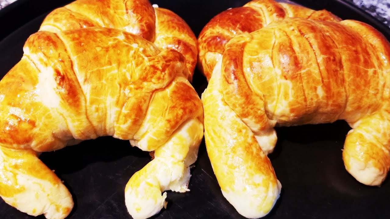 Receta de cuernos y quezo doble crema - YouTube