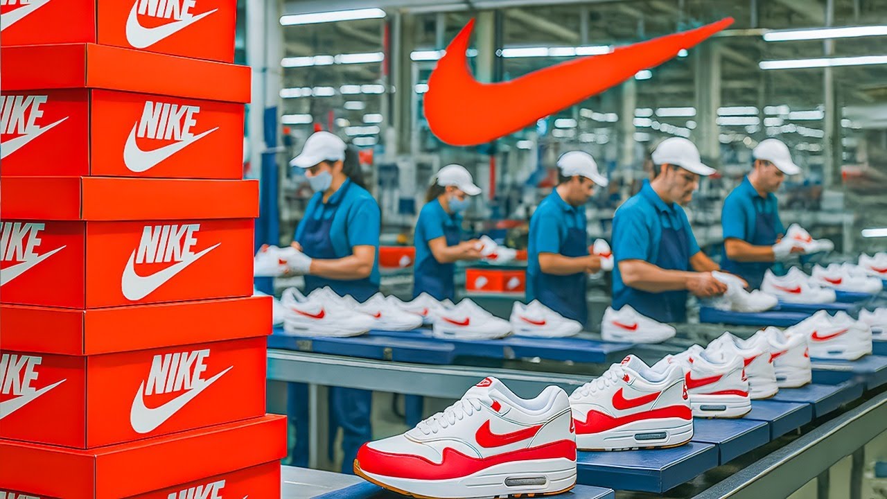 How Nike Perfected the Air Max Bubble | Inside the Innovation - YouTube