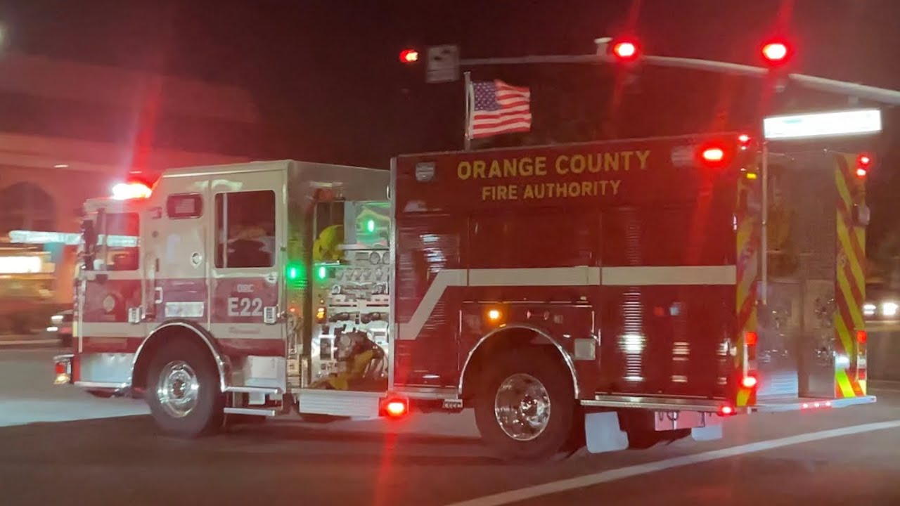 OCFA Engine 22 Responding - YouTube