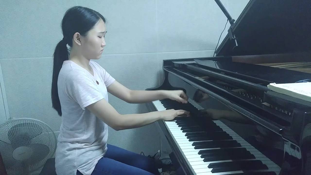 Sumin Lim, Debussy Reflets dans l'eau - YouTube