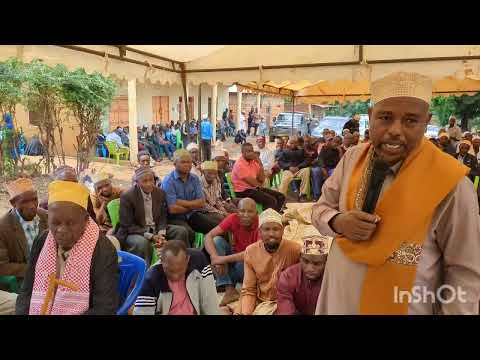 Acheni Uongo na upotoshaji Huyu alikuwepo wakati sheikh MASSUD anatoa ...