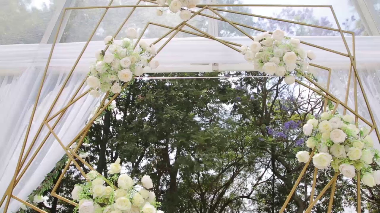 Dazzling All White Gusaba Ceremony - YouTube