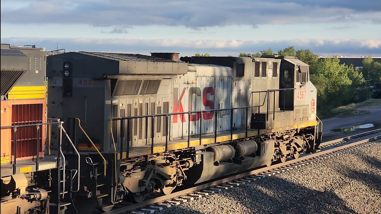 E-MICBAM WITH KCSM GREY GHOST DPU #4567 - YouTube