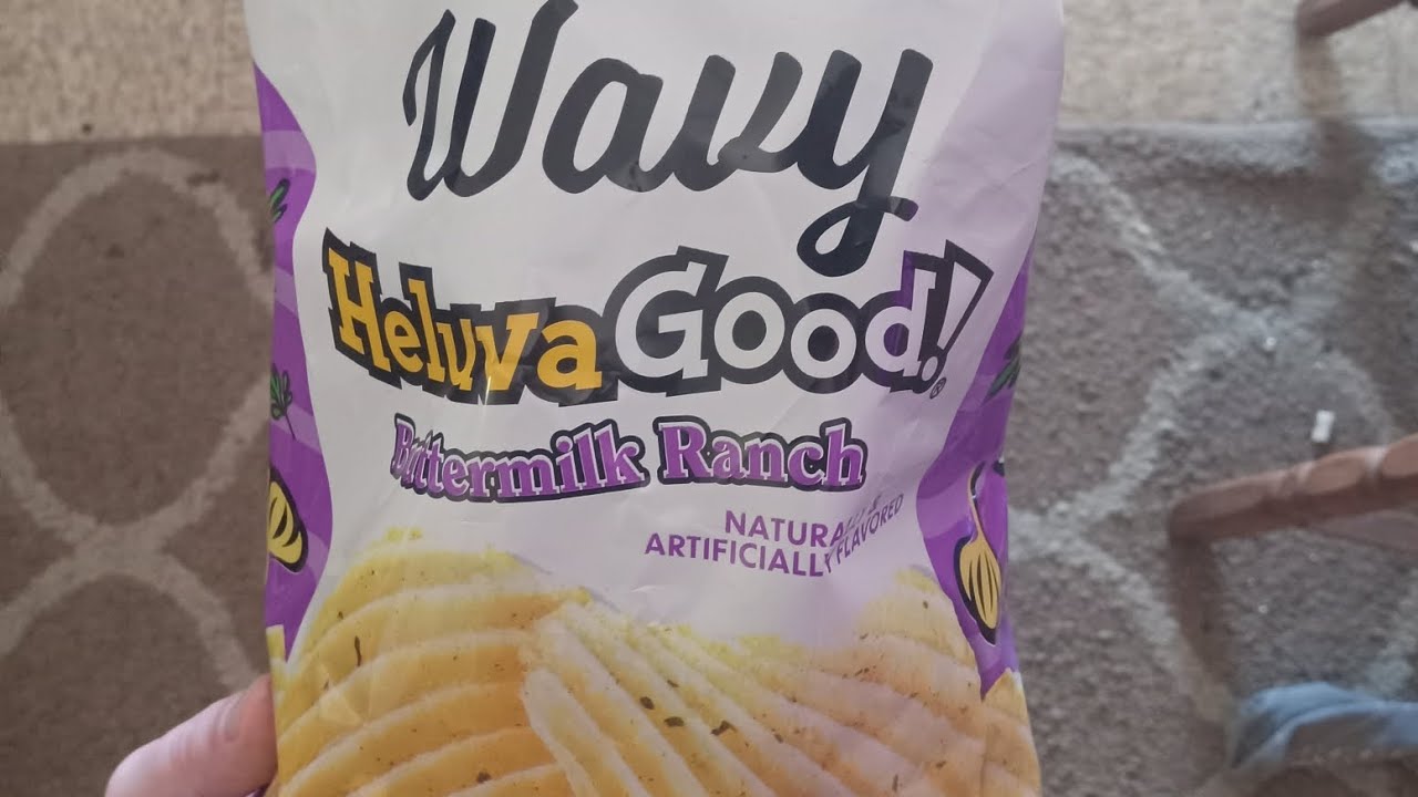 utz wavy heluva good butter milk rantch chips - YouTube