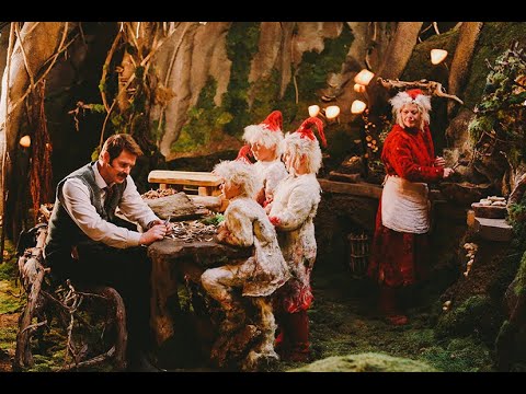 REGALI DI NATALE DEL FALEGNAME ANDERSEN - Clip - YouTube