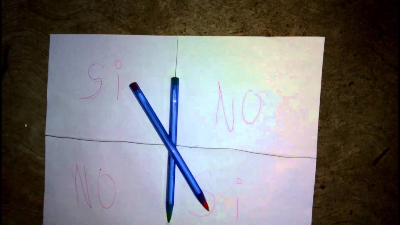 Como jugar charlie charlie - YouTube