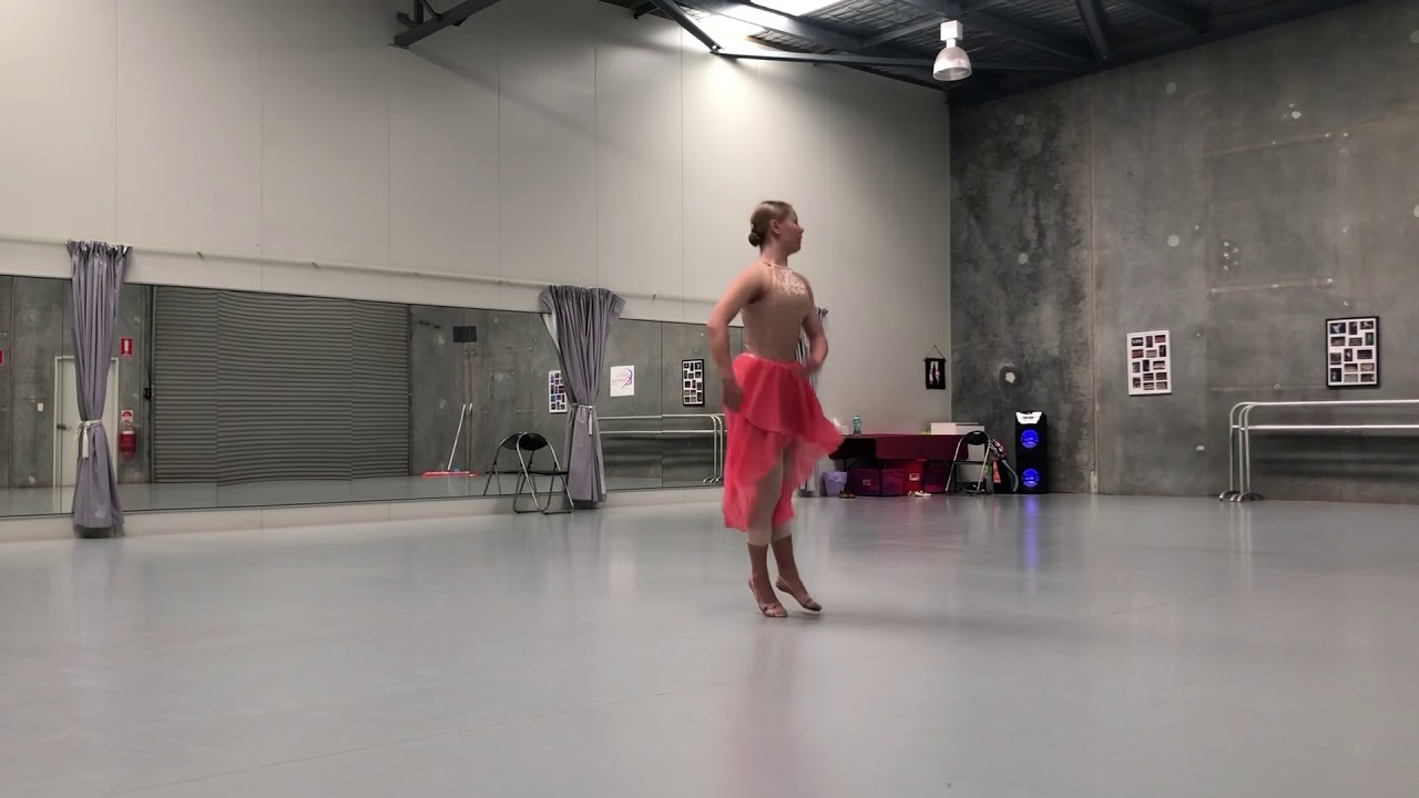 Ella McCarthy lyrical solo 2021 - YouTube