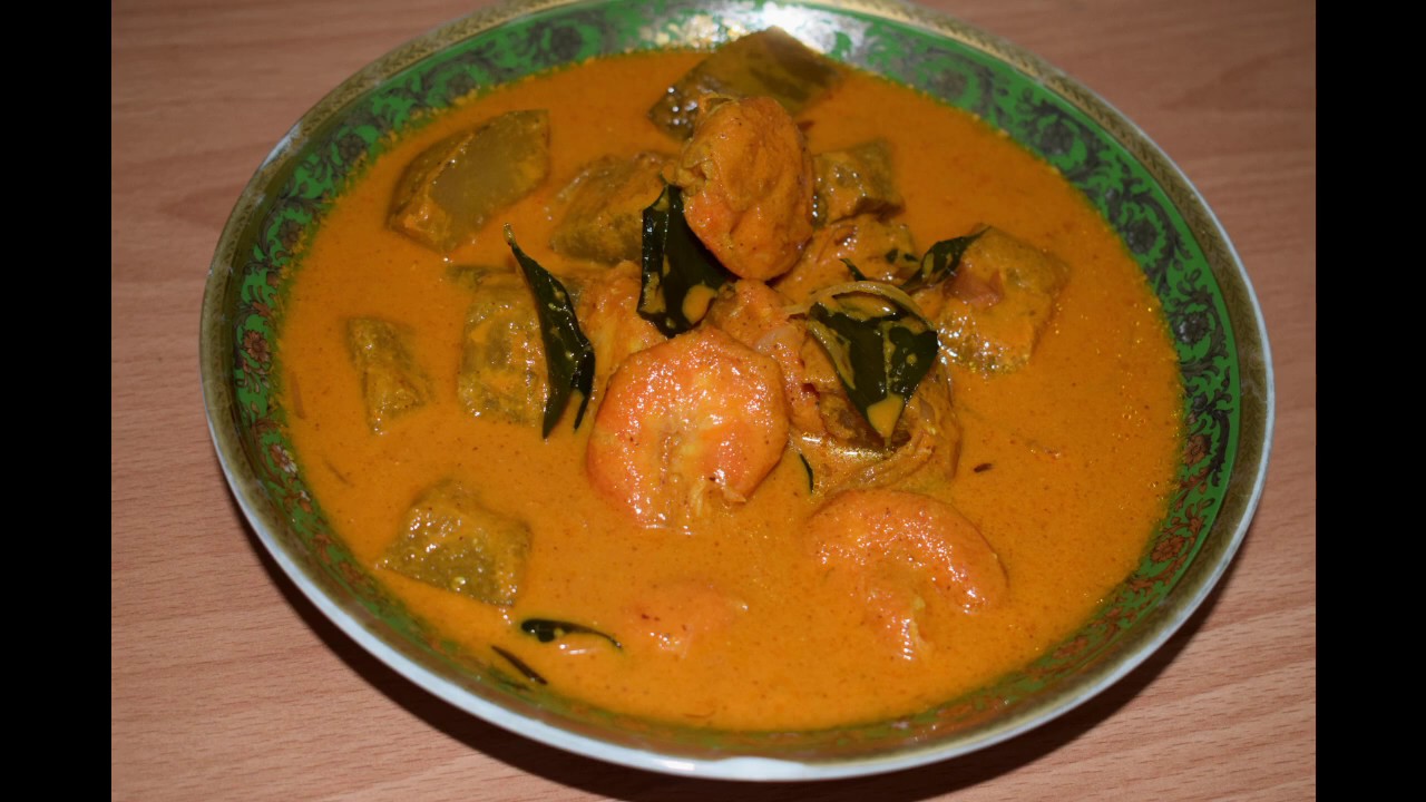 Mangalore Cucumber and Prawns curry | Sungta and Mogem Kadi ...