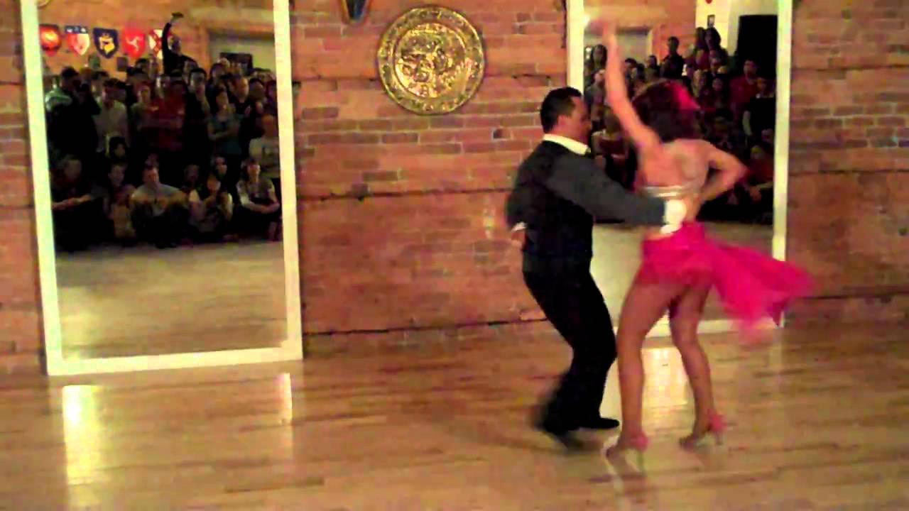 Salsa ShowCase 2010 Vancouver 08 of 11 - YouTube