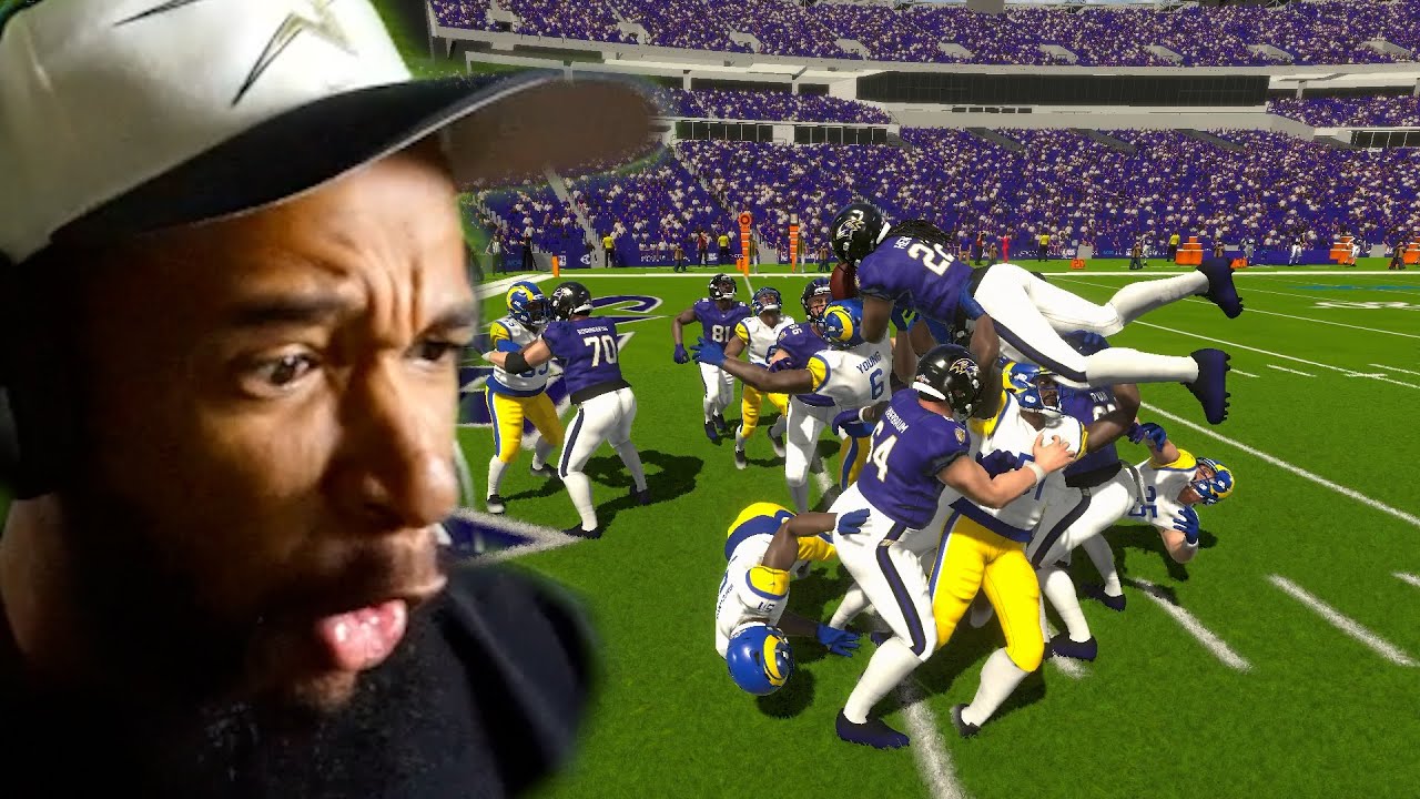 THE MOST RIDICULOUS PLAY I'VE EVER WITNESSED!! | Football Simulator ...