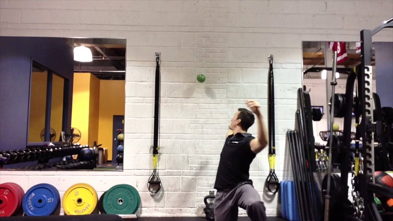 1 2 Kneeling External Rotation Med Ball Toss - YouTube