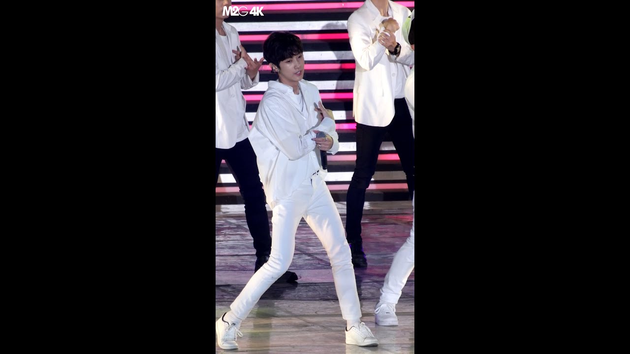 [직캠] 160604 드림콘서트 - B1A4 진영 ( Sweet Girl ) 4K - YouTube