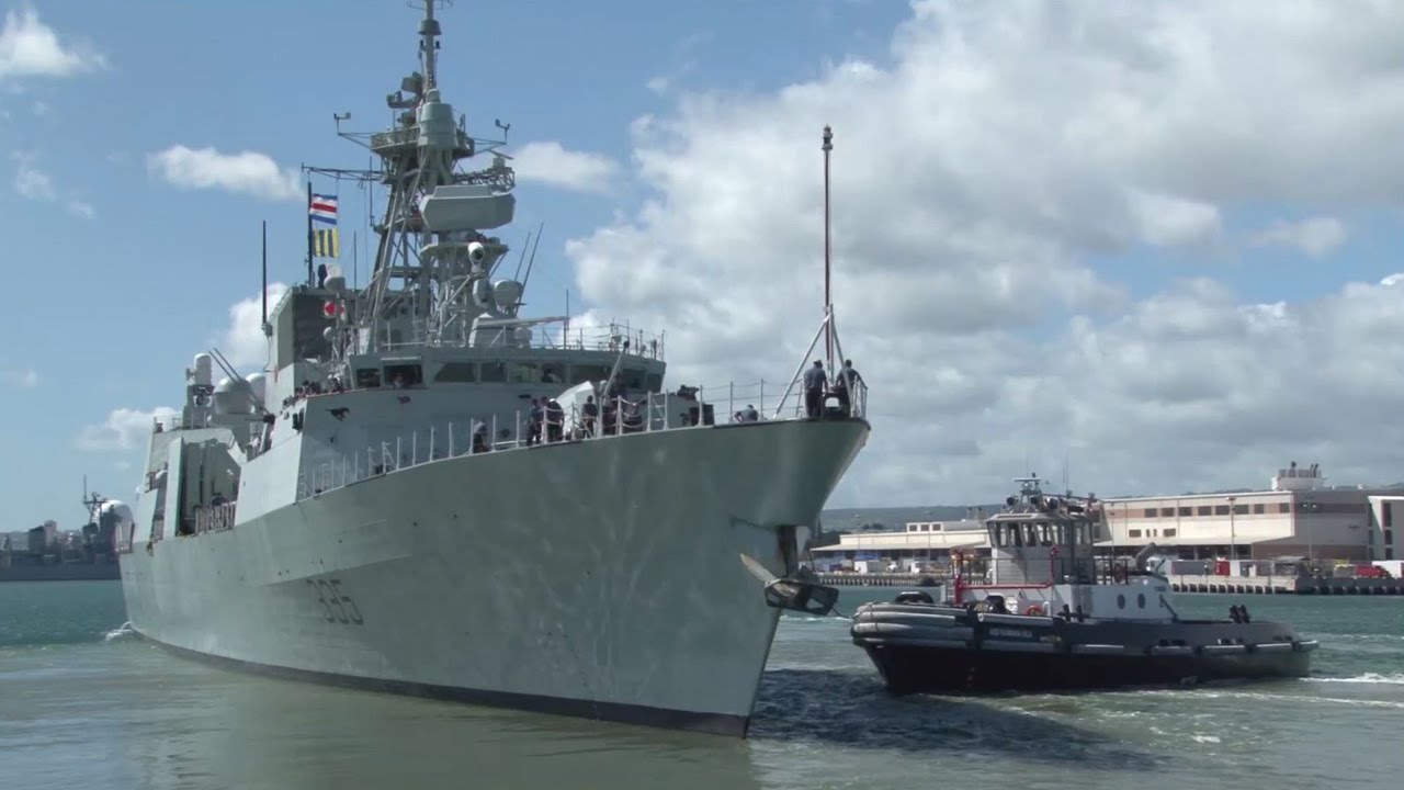 HMCS Calgary departs Pearl Harbor (Royal Canadian Navy Frigate) - YouTube