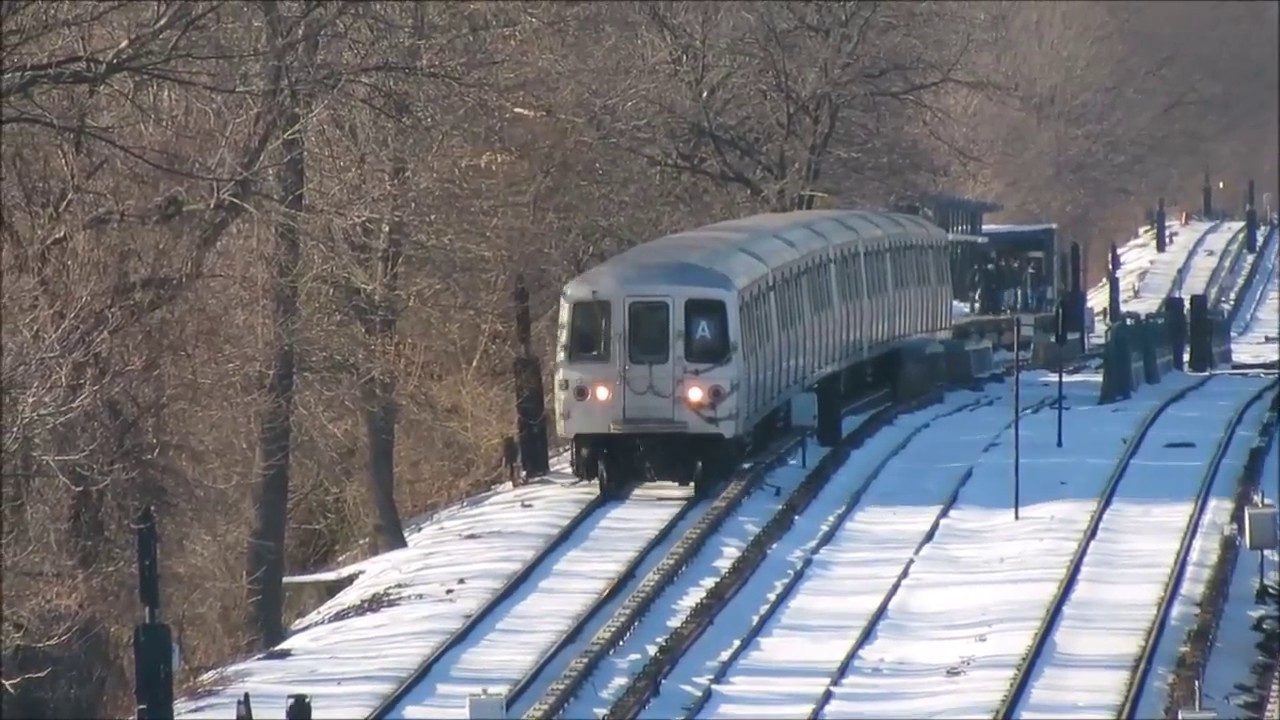 New York City Subway "A" train in the Snow! Railfanning New York 2017 ...