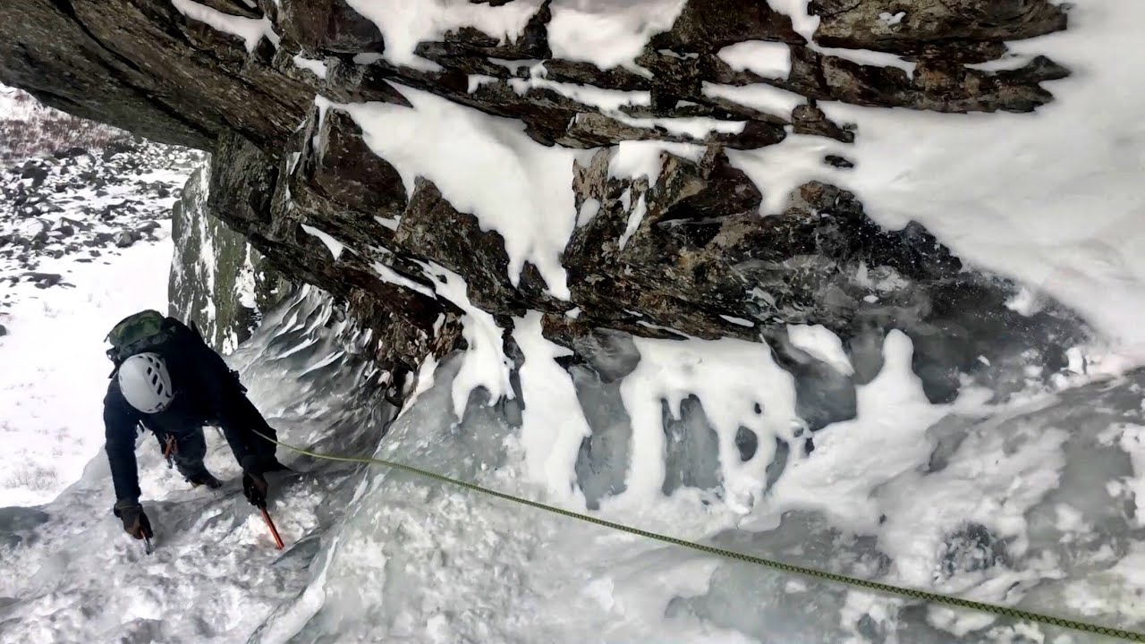 Pinnacle Gully, Huntington Ravine 11.27.19 | Mount Washington Ice ...