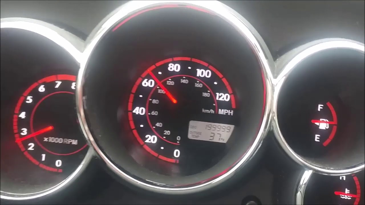2008 Pontiac Vibe Odometer Rolling Over to 200,000 miles. - YouTube