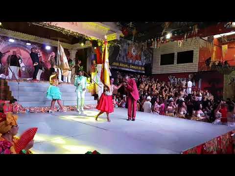 Casal Majestoso Tom Maior - Waguinho e Lidia