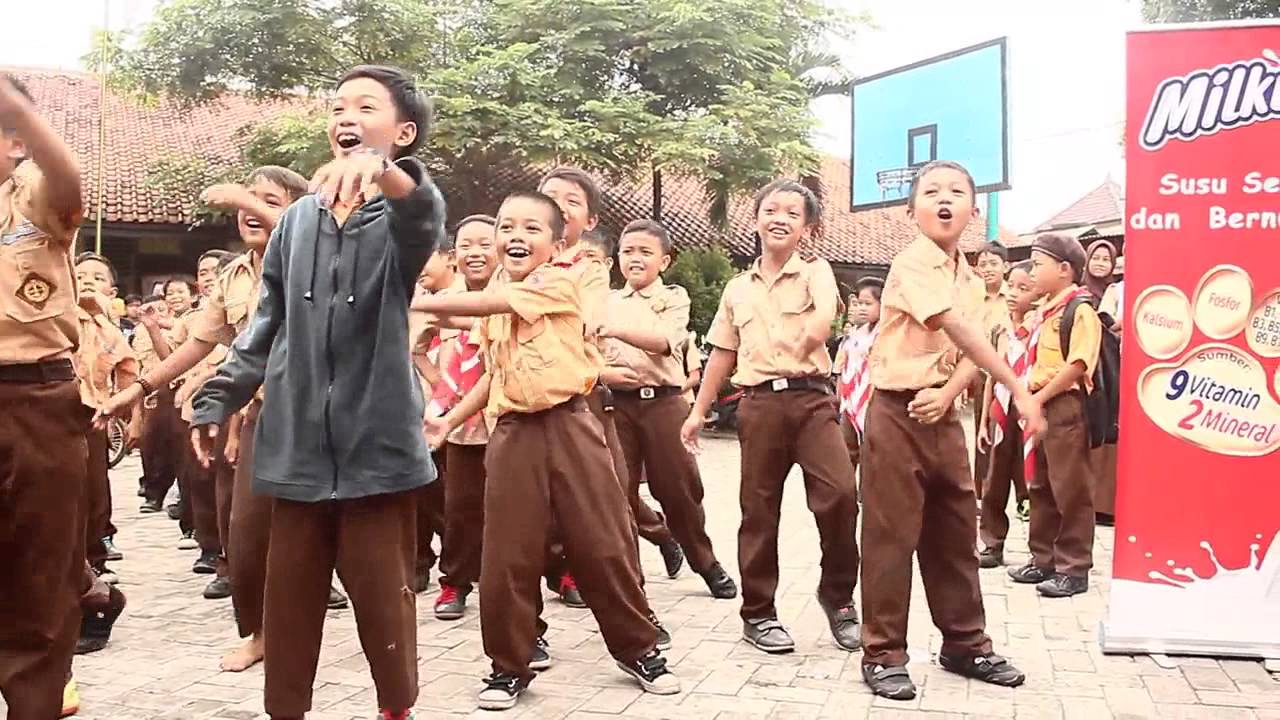 Milkuat Dance Competition SDN PONDOK AREN 02 - YouTube