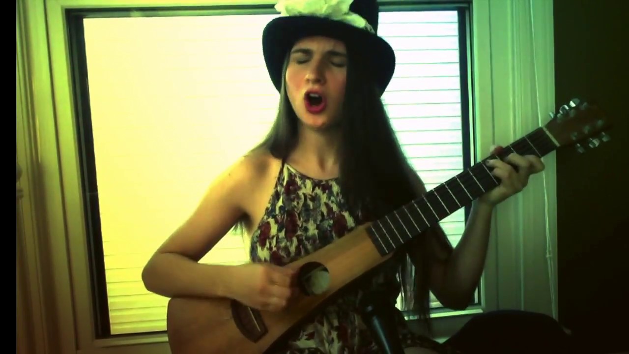 Extraño - Original - Maya Burns - YouTube