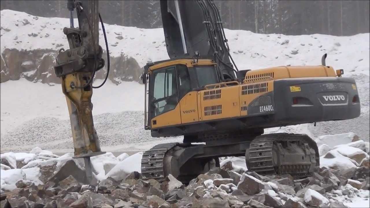 Volvo EC460CL With Hydraulic Breaker In A Quarry - YouTube