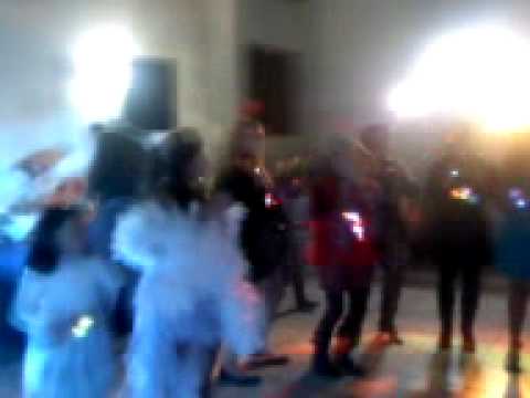 As meninas dançando 15 da makeylla