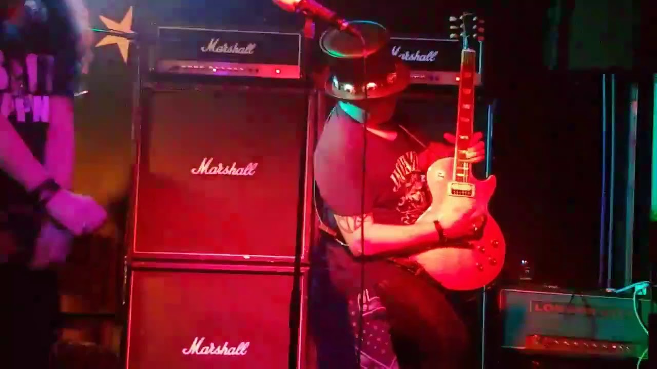 Mr.Brownstone by Len Ruygrok with "Slash n Roses" - YouTube